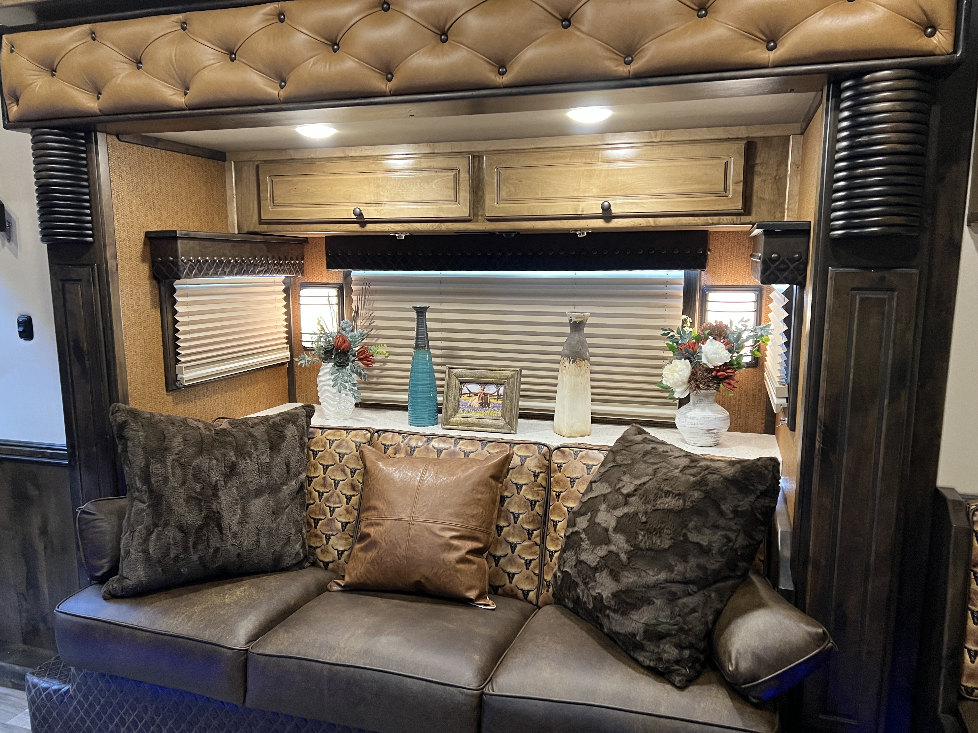 2026-Cimarron-4-Horse-Loft-with-18'-Outlaw-Conversions-39622 | Decatur ...